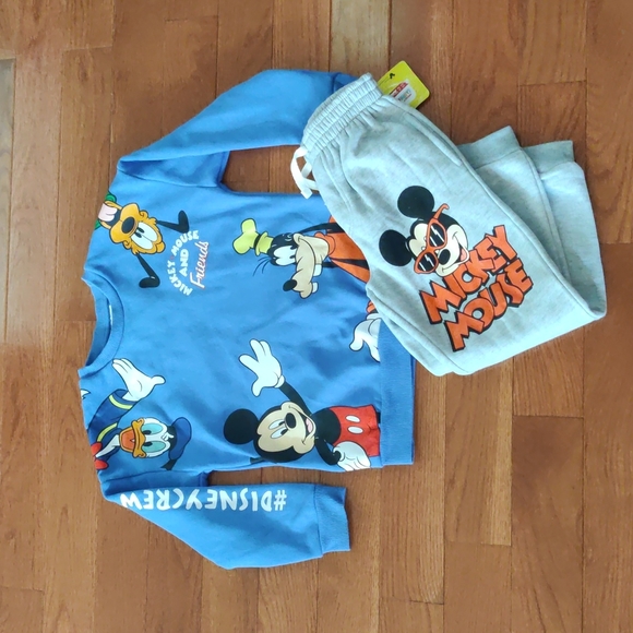 Disney | Matching Sets | So Cute Disney Matching Set | Poshmark